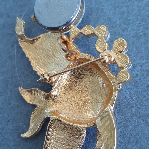 ivana trump | Jewelry | Ivana Trump Watch Pendant Pin Gold Pearl Fish ...